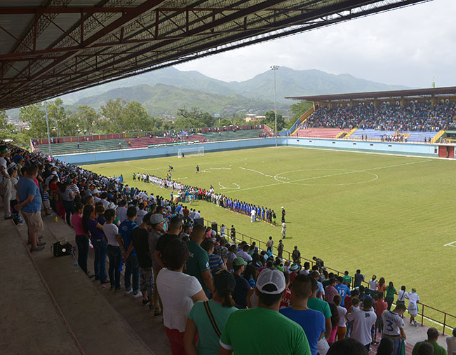 Juticalpa FC decide no dejar ingresar a las barras a su estadio ...